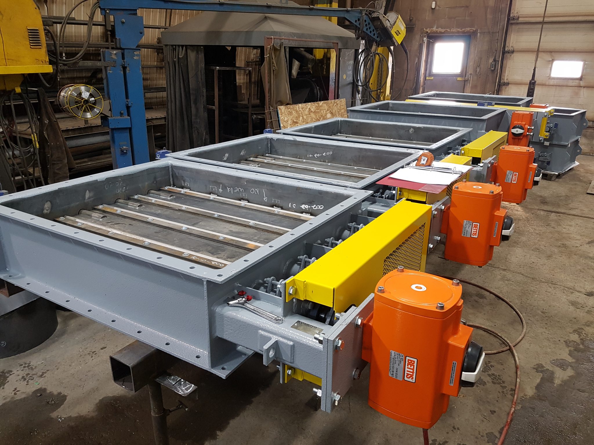 Louver Dampers / Regulators – Metco